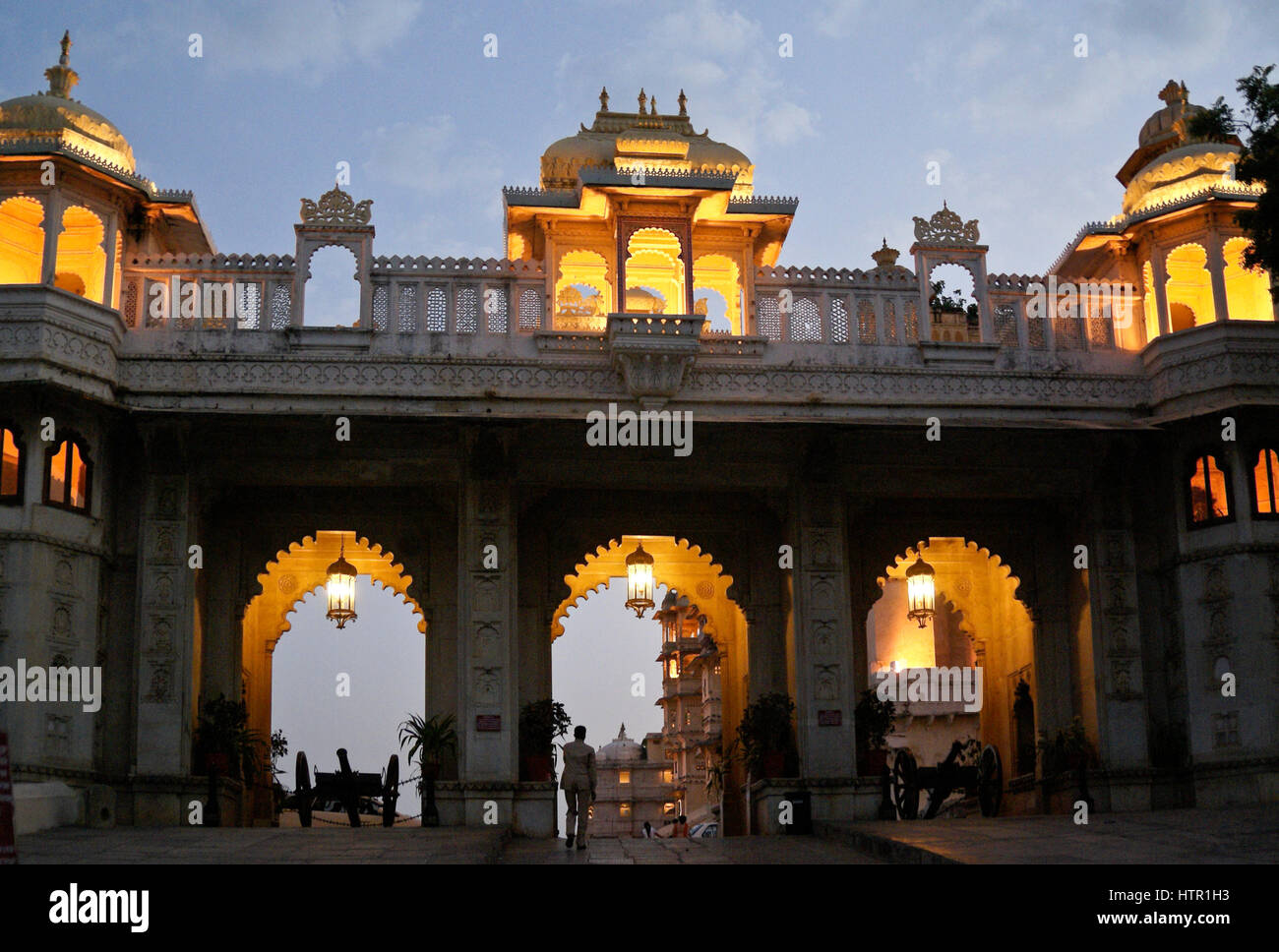Entrance gate to City Palace, Udaipur, Rajasthan, India Stock Photo - Alamy