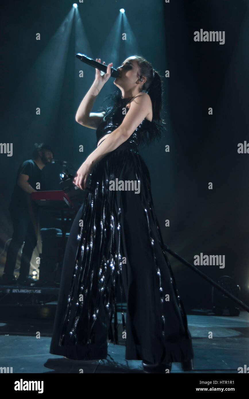 Jillian banks hi-res stock photography and images - Alamy