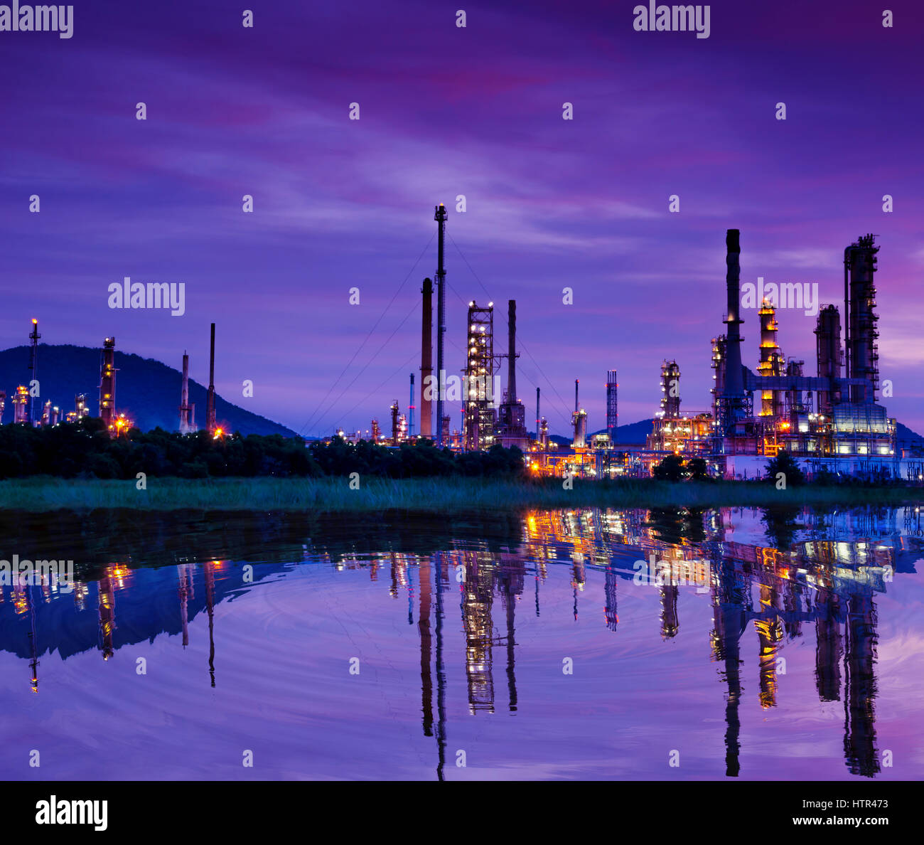 Petrochemical industry - Oil refinert and factory Stock Photo - Alamy