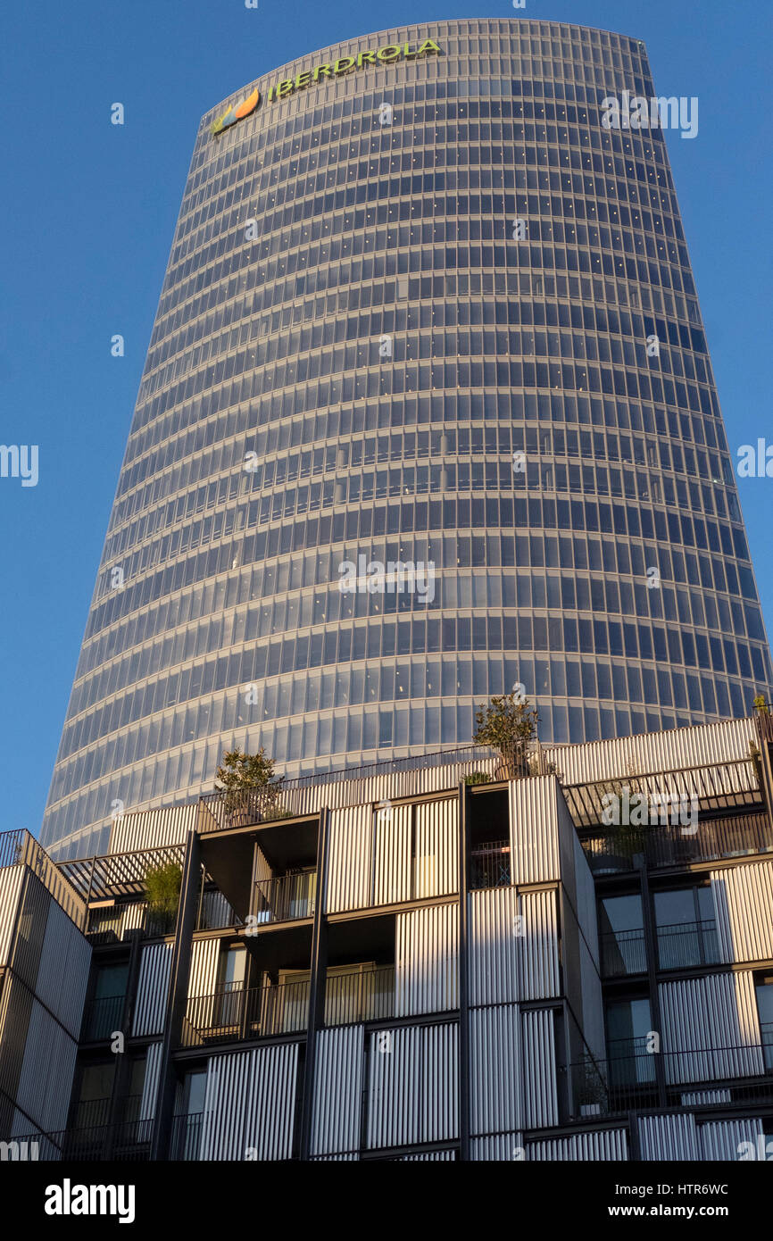 Iberdrola building hi-res stock photography and images - Alamy
