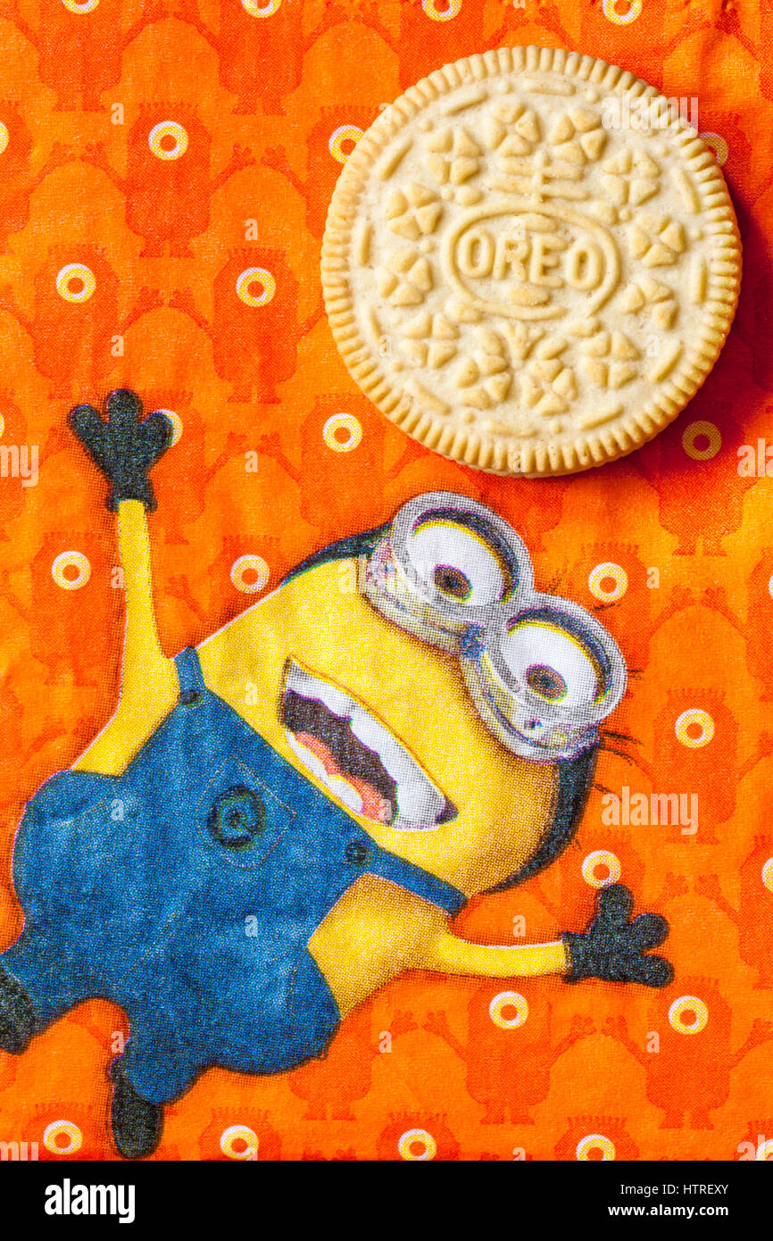 Minions characters hi-res stock photography and images - Alamy
