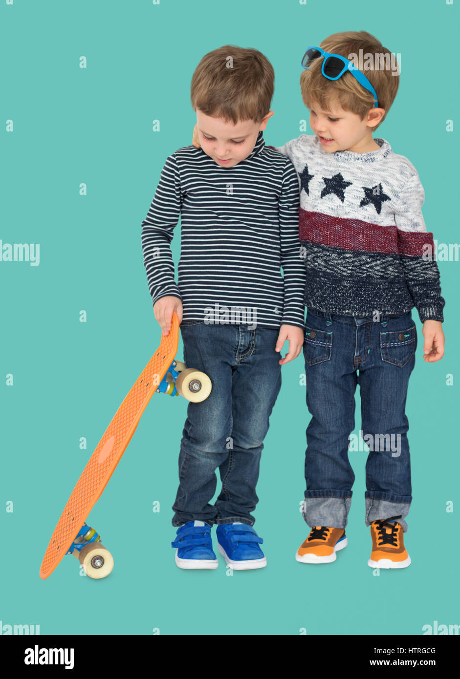 Brother and friends hi-res stock photography and images - Alamy