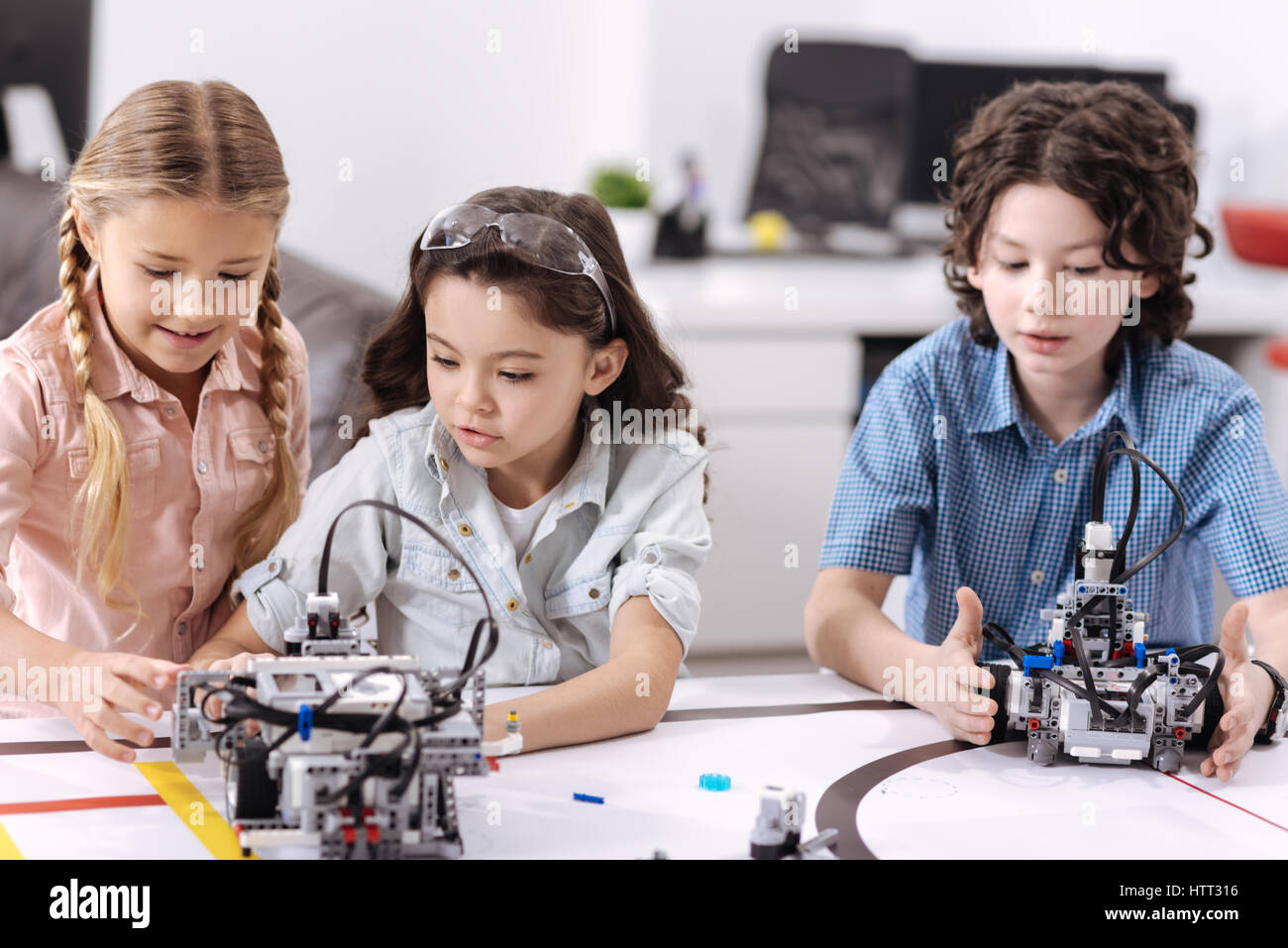 Children testing hi-res stock photography and images - Alamy