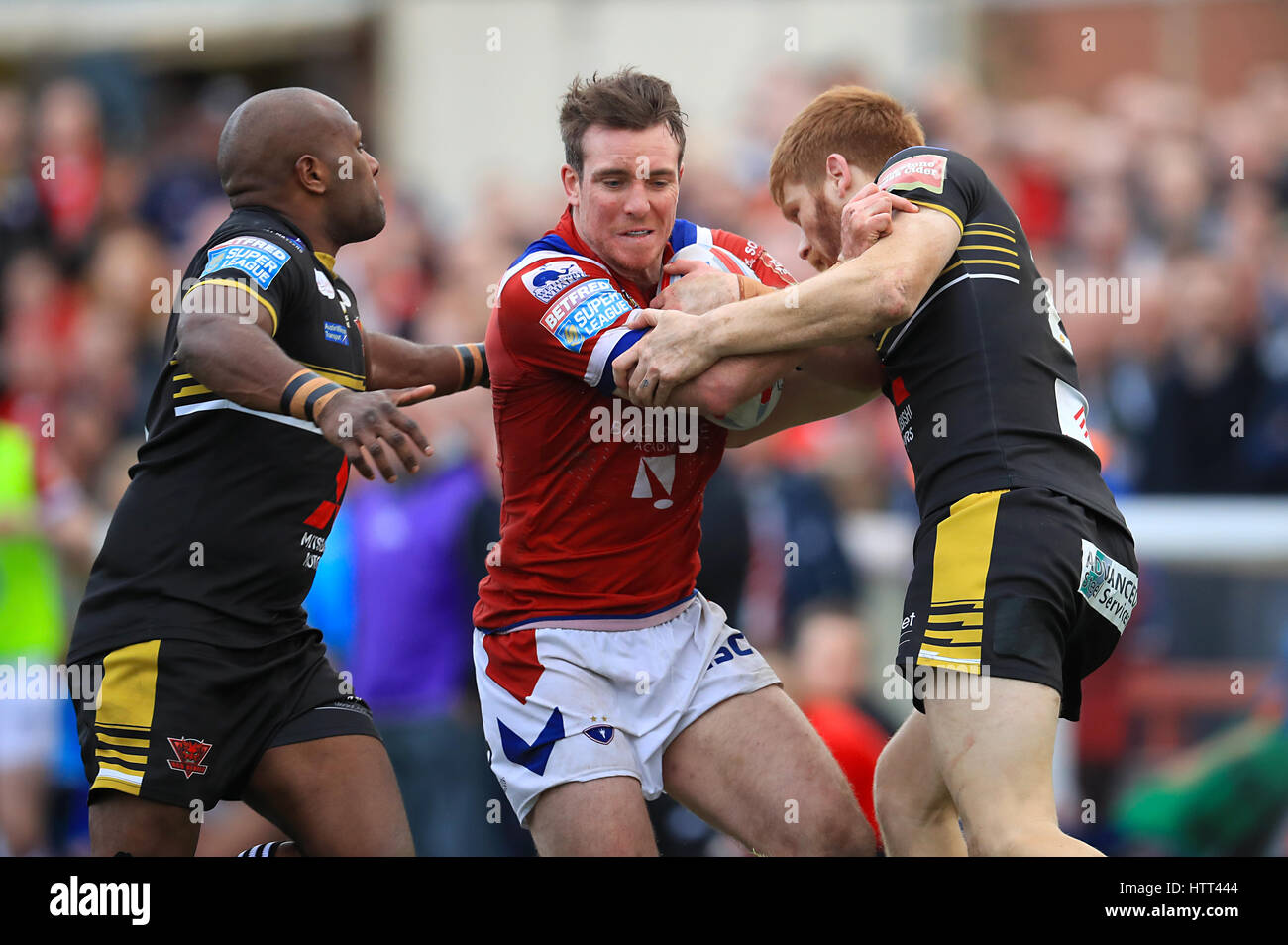 Wakefield's Matty Ashurst in action Stock Photo - Alamy