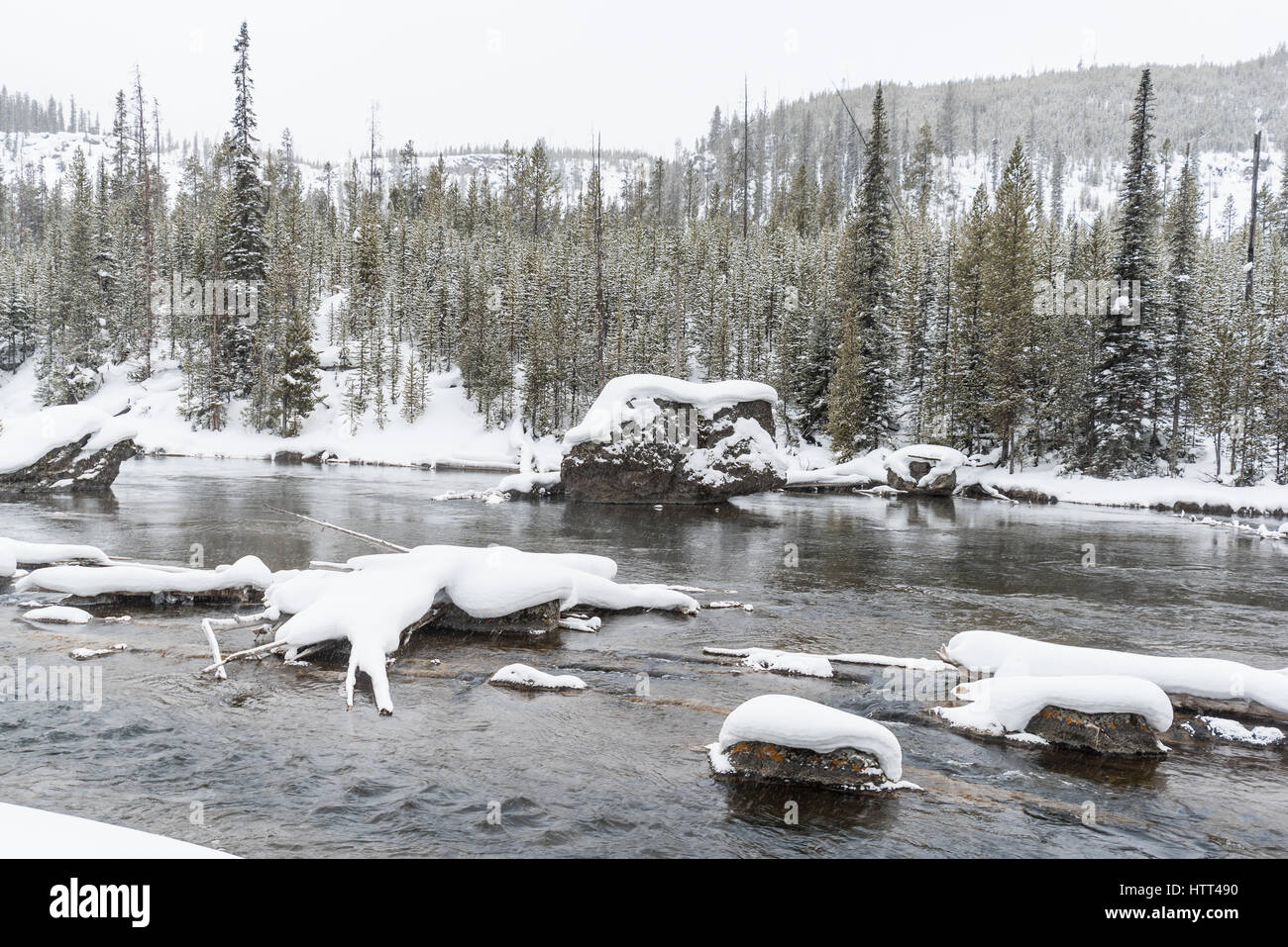 Beautiful winter scene in Yellowstone National Park, Wyoming, USA Stock ...