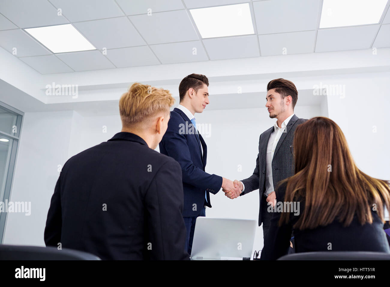 Conclusion of the meeting hi-res stock photography and images - Alamy