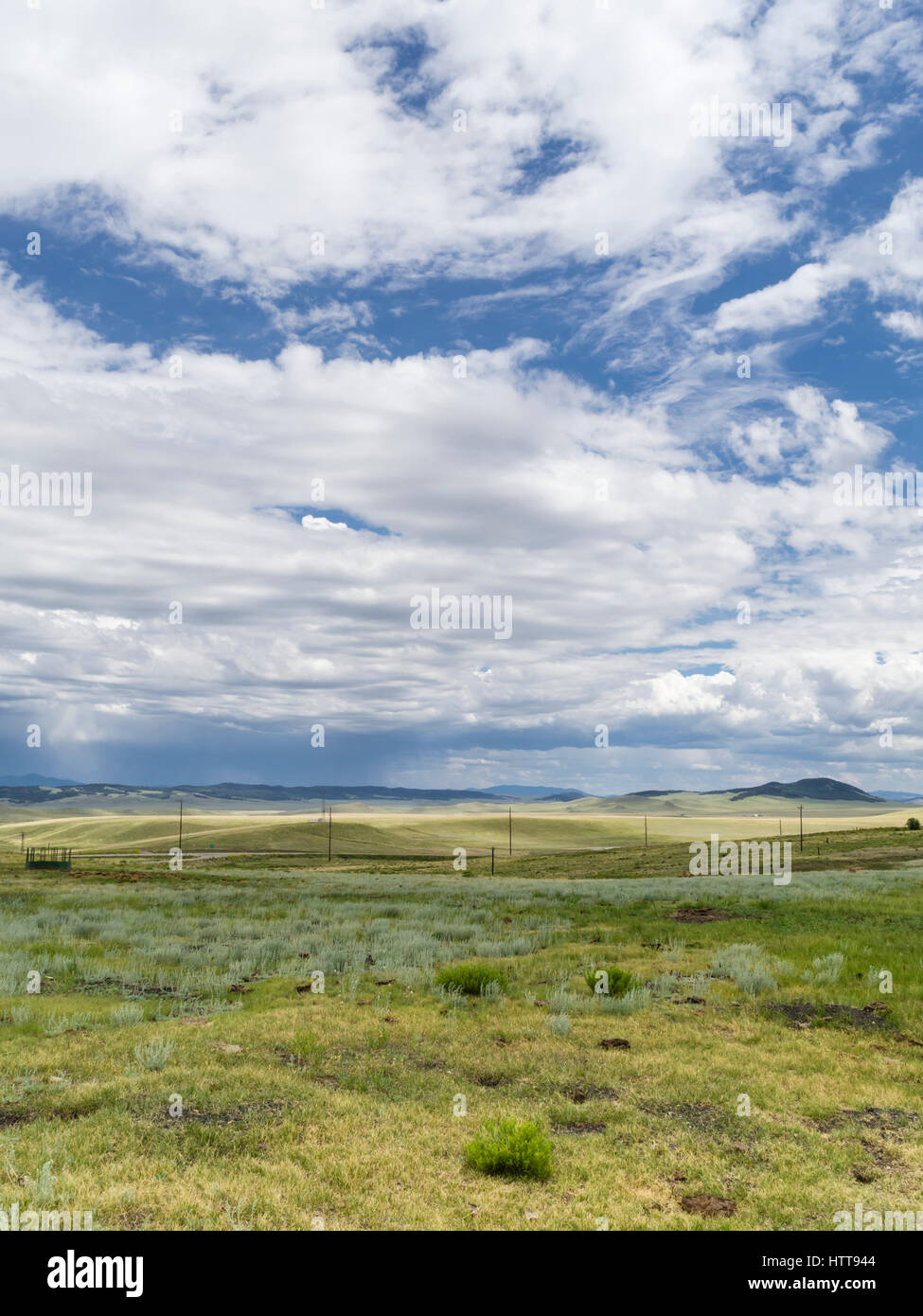 Prairie and grassland at the foothills of the eastern Rocky Mountains ...