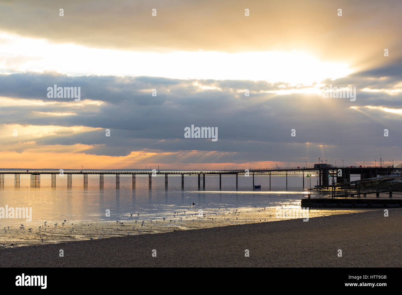 Beautiful sunset essex hi-res stock photography and images - Alamy