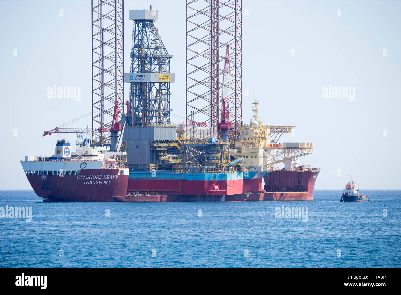Towing rig hi-res stock photography and images - Alamy