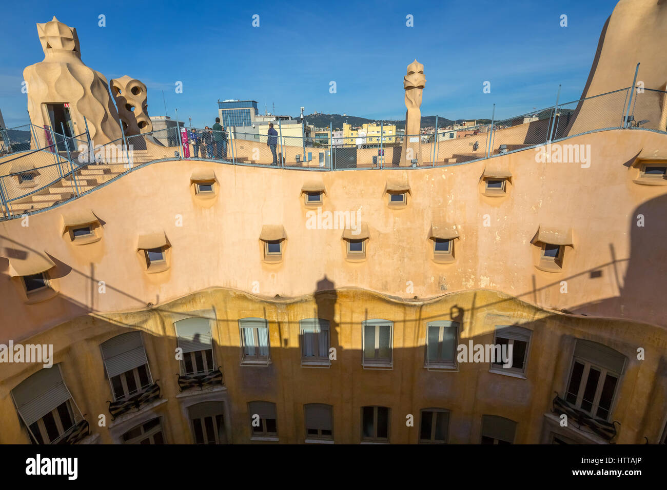 Casa Milà / La Pedrera, the last great residential work of Gaudí ...