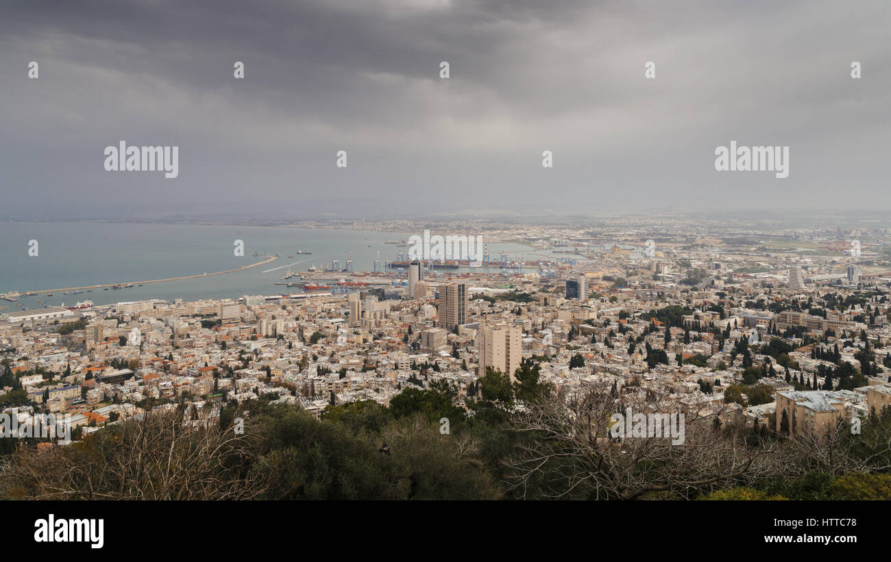 Haifa view hi-res stock photography and images - Alamy