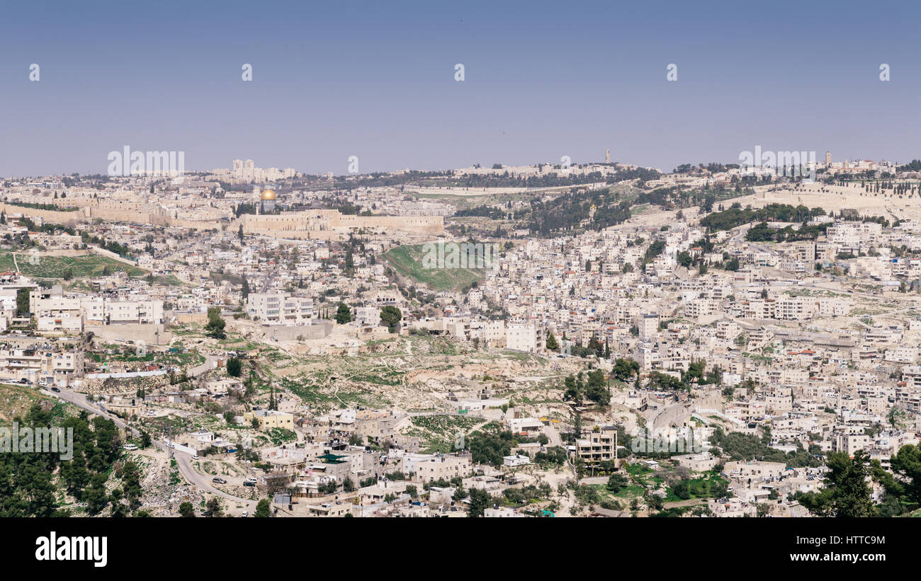 A view of Jerusalem from the "Armon Hanatziv" (High Commisioners ...
