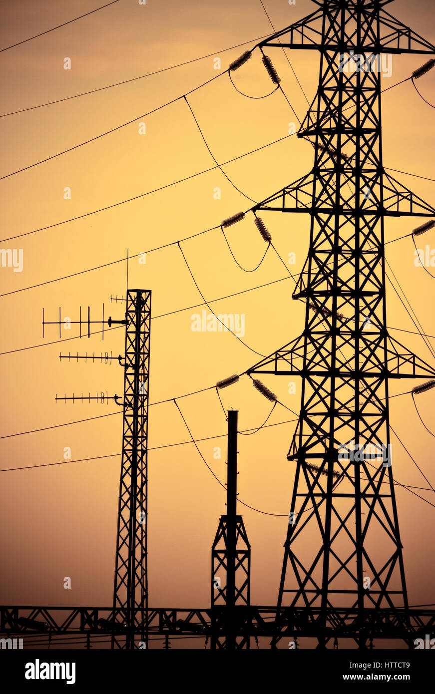 Tension electrical pylon hi-res stock photography and images - Alamy