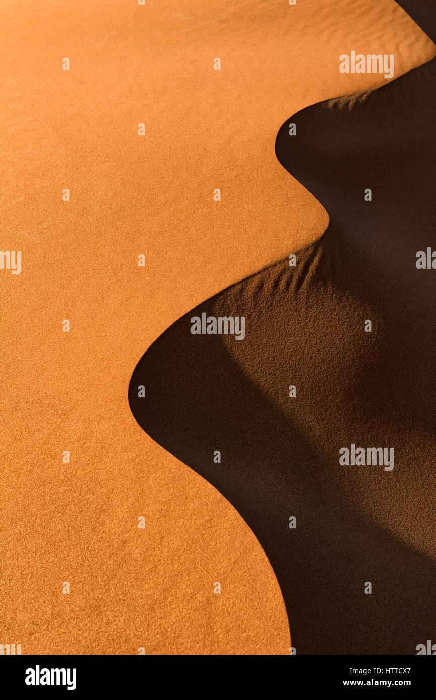 Dune patterns hi-res stock photography and images - Alamy