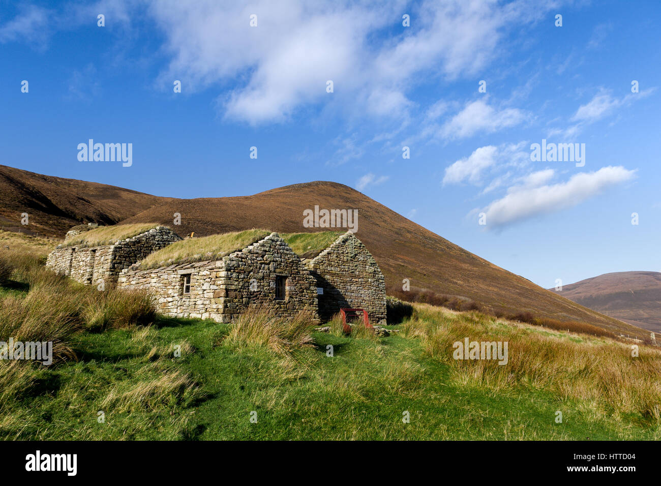 The Cra'as Nest Museum, Rackwick bay, Hoy, Orkney, Sotland Stock Photo ...