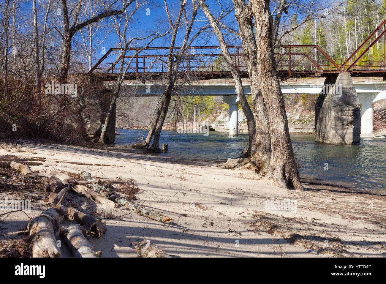 Beach at Burnt Mill Bridge, Big South Fork National River and ...