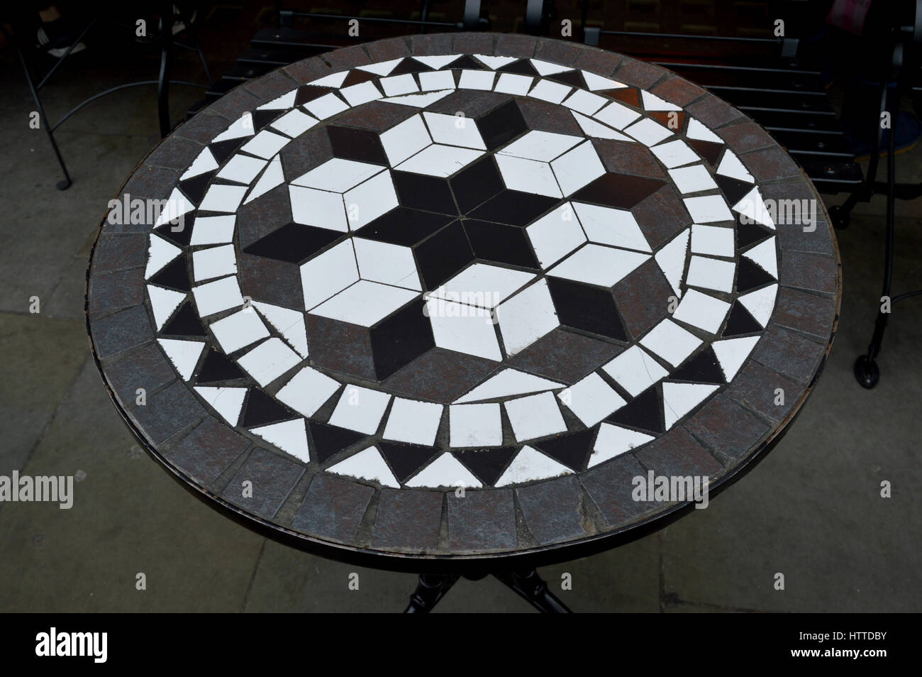 Round patterned table Stock Photo - Alamy