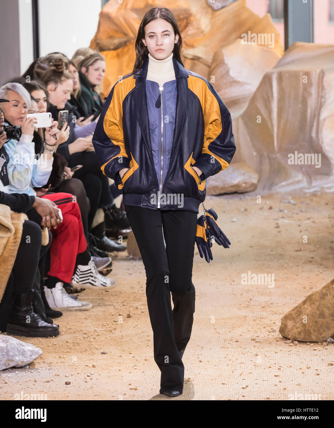 Greta varlese hi-res stock photography and images - Alamy