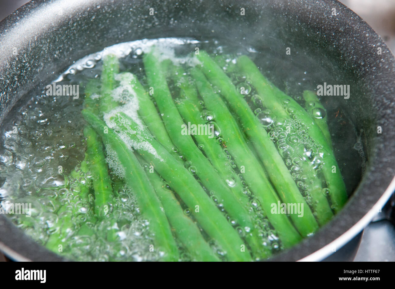 Boiling beans hi-res stock photography and images - Alamy