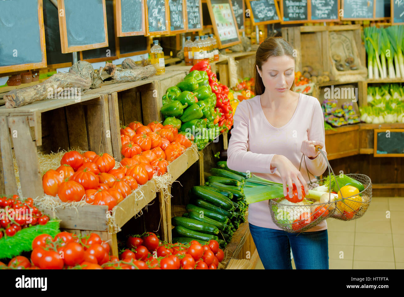 Farm shop prices hi-res stock photography and images - Alamy