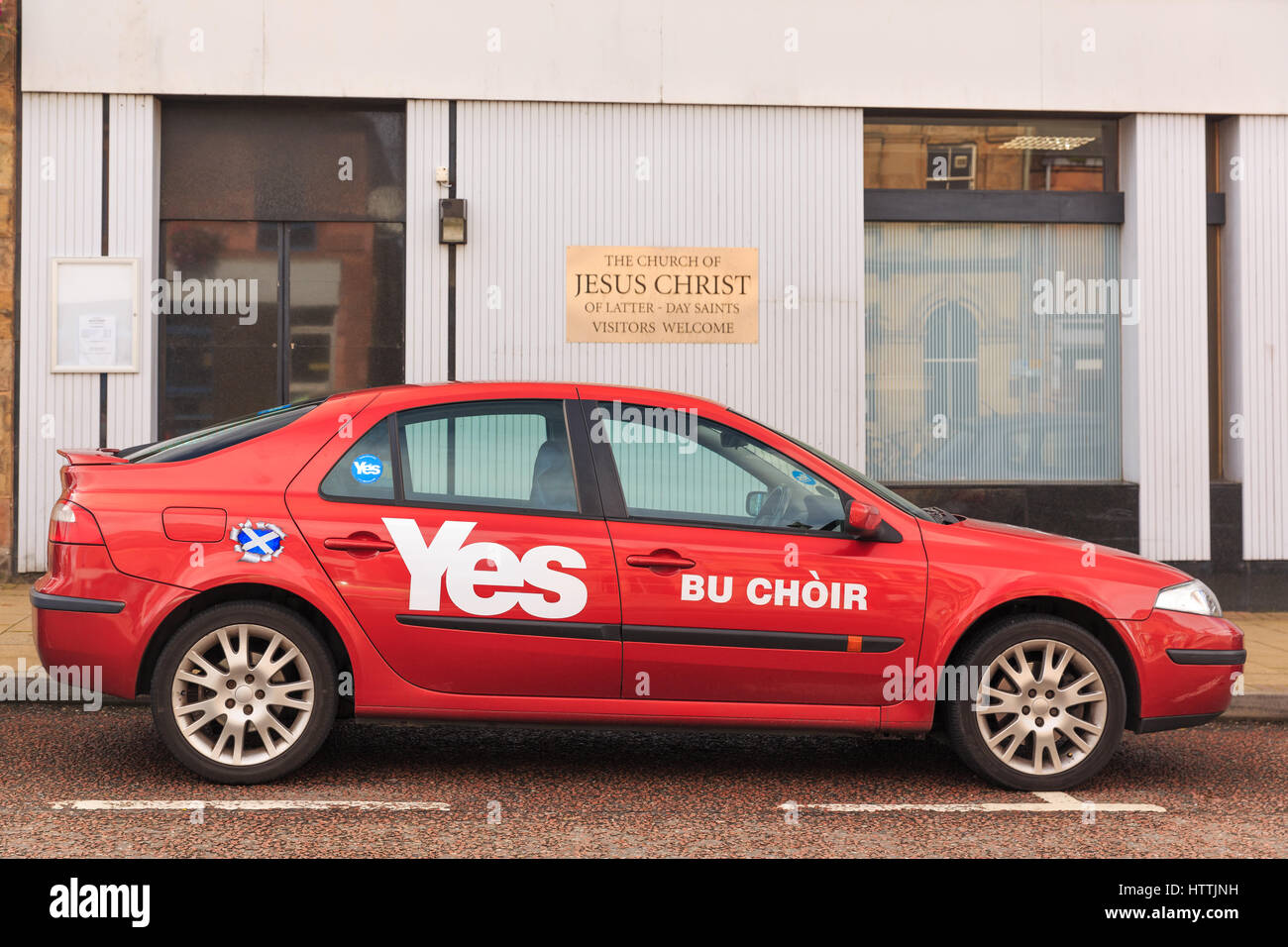 Yes signs hi-res stock photography and images - Alamy