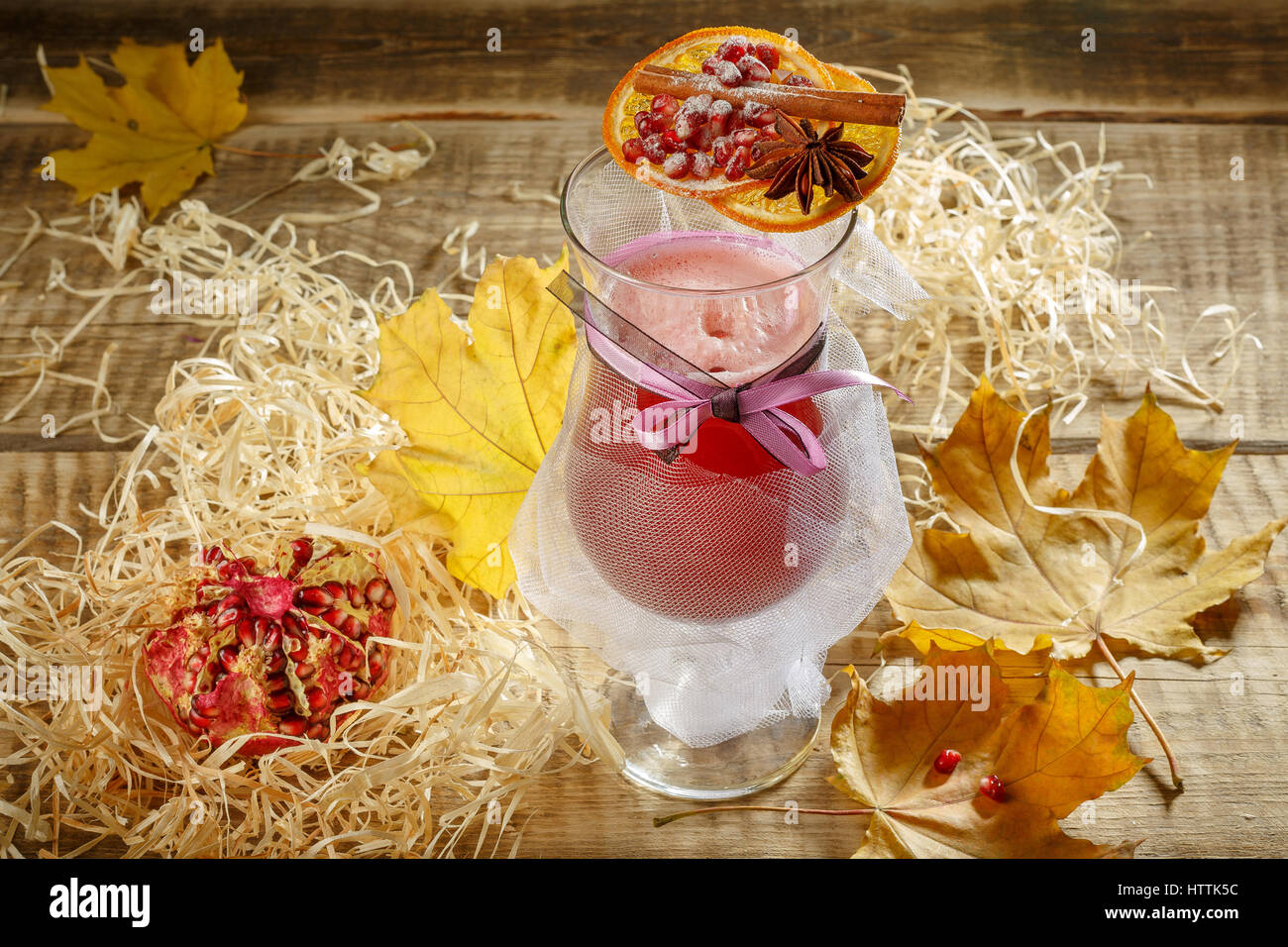 Ice tea with lemon splash. Hot yellow tea with lemon and many slices of ...