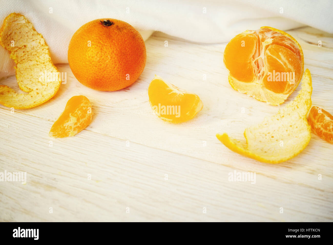 Orange whole peeled tangerines hi-res stock photography and images - Alamy