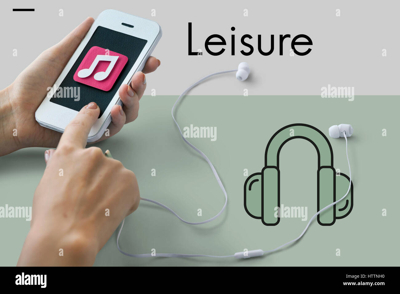 Broadcast tech hi-res stock photography and images - Alamy