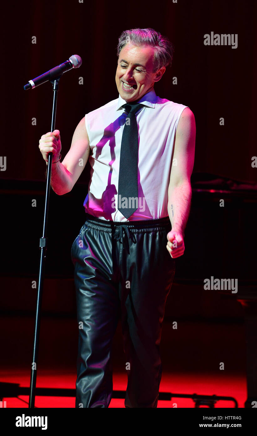 Alan Cumming performing on stage during his show 'Alan Cumming Sings ...