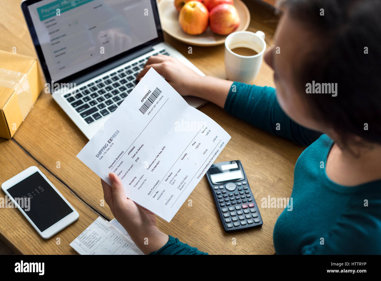 Shipping Document Laptop Connection Homepage Stock Photo - Alamy