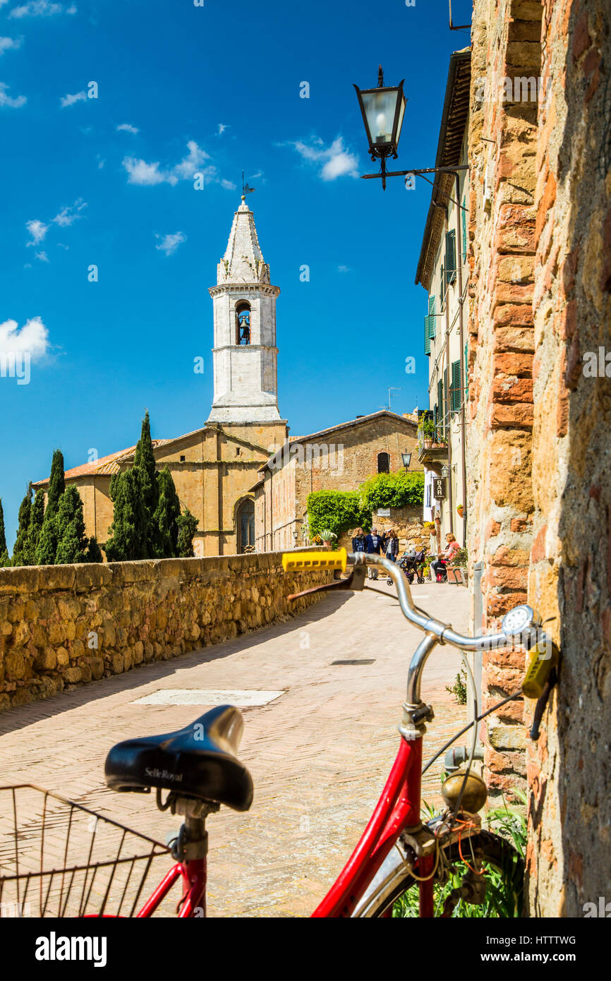 Via del bacio hi-res stock photography and images - Alamy