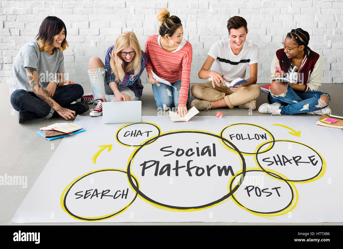 Internet Social Platform Media Network Digital Stock Photo - Alamy