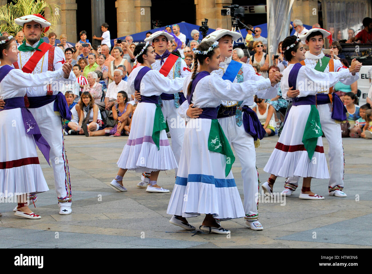 Bilbao aste nagusia festival hi-res stock photography and images - Alamy
