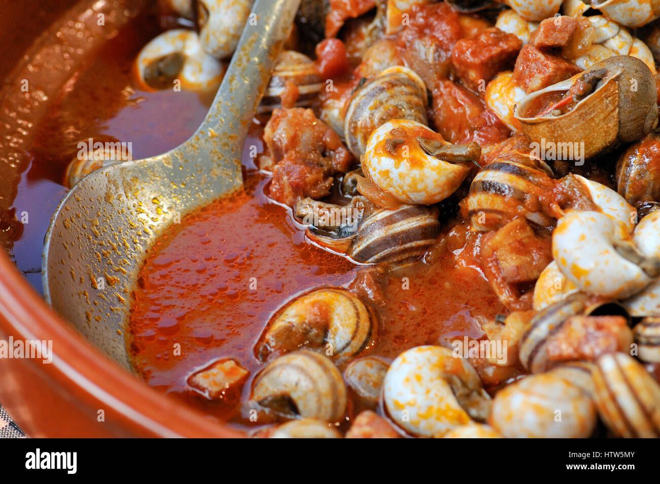 Cooked snails hi-res stock photography and images - Alamy