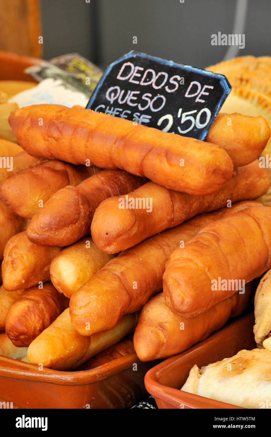 Snaks hi-res stock photography and images - Alamy