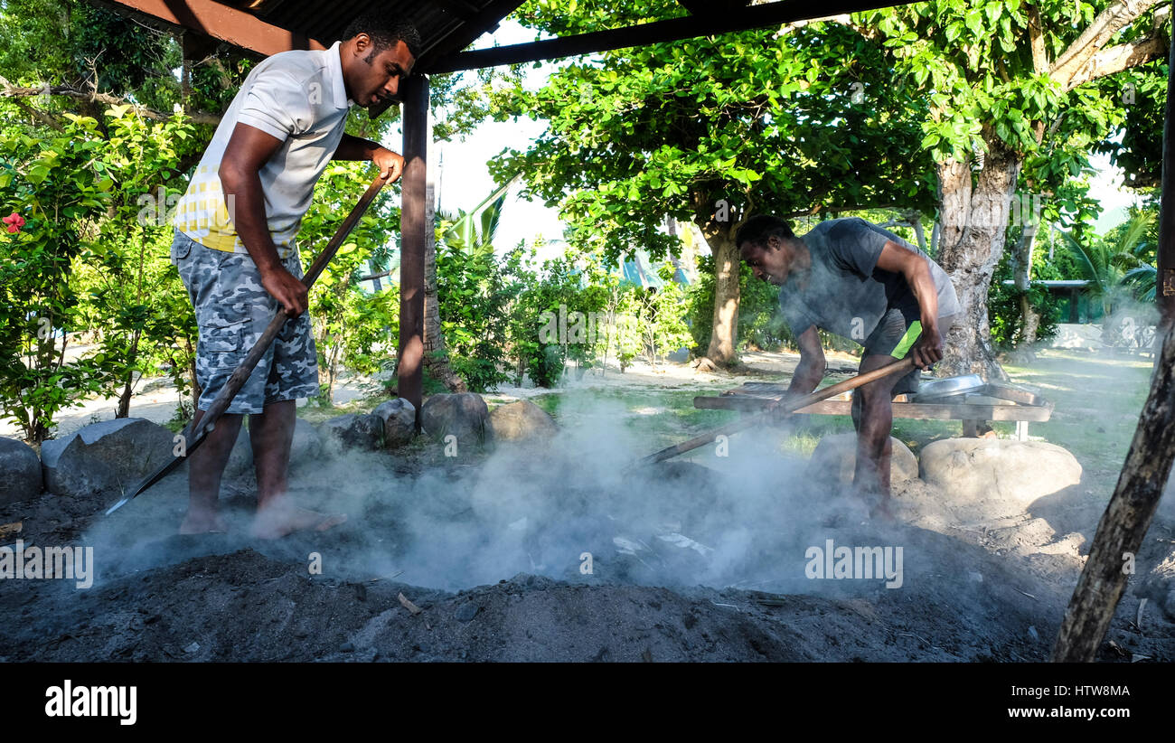 Lovo fiji hi-res stock photography and images - Alamy
