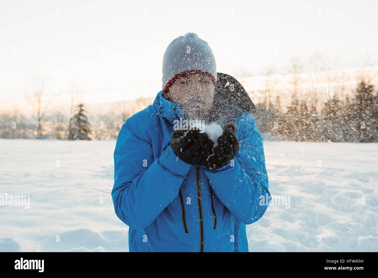 Man snow blowing hi-res stock photography and images - Alamy