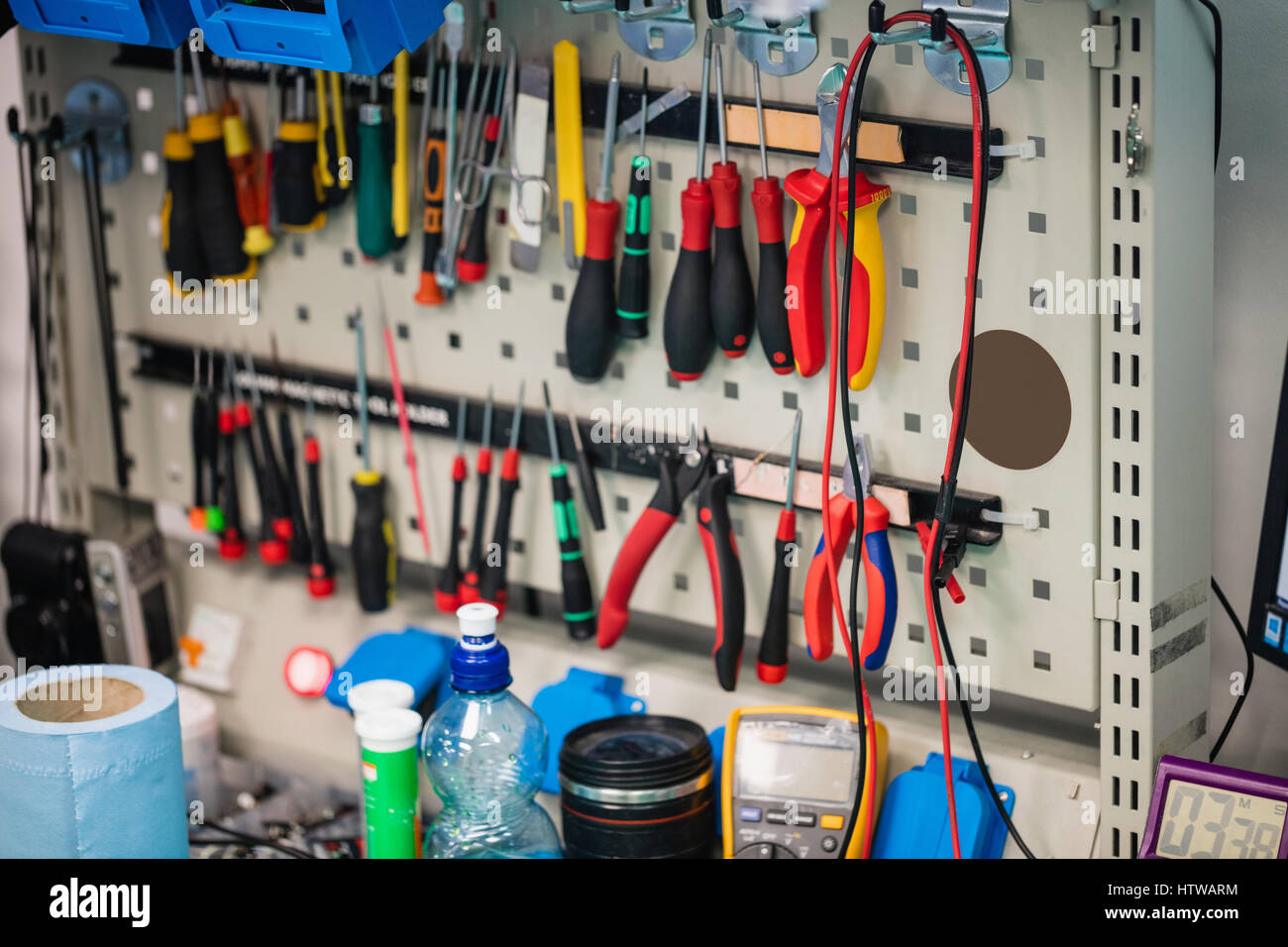 Tools repair hi-res stock photography and images - Alamy