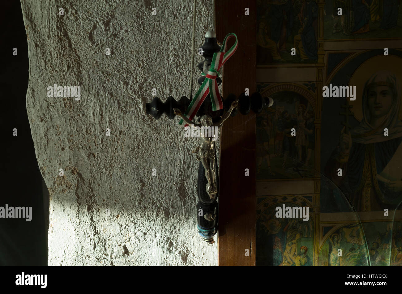 Jesus crucifix on house wall hi-res stock photography and images - Alamy