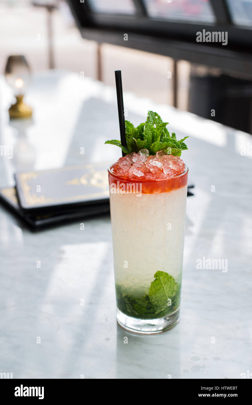 Queens park swizzle hi-res stock photography and images - Alamy