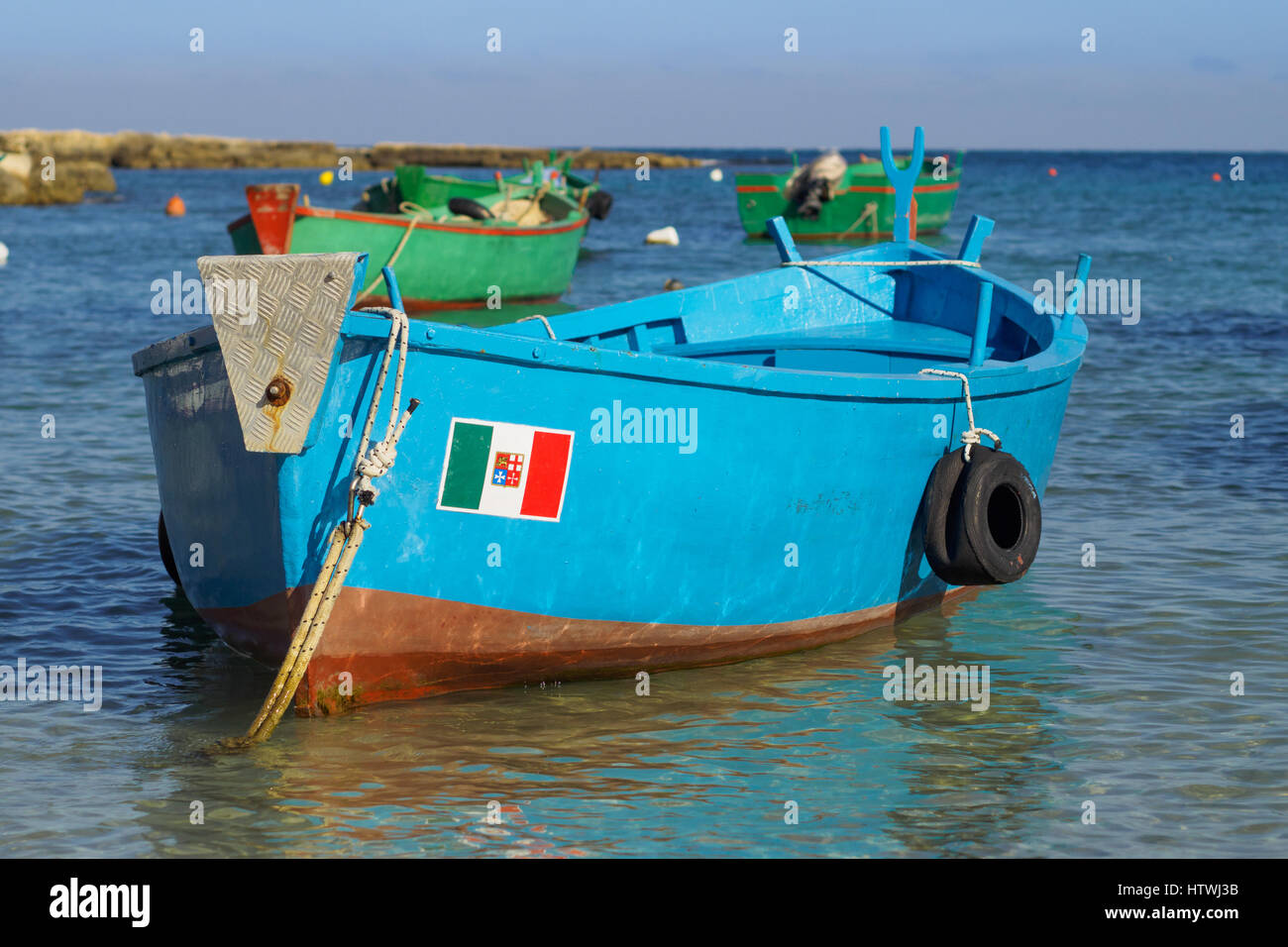 Italian boat flag hi-res stock photography and images - Alamy