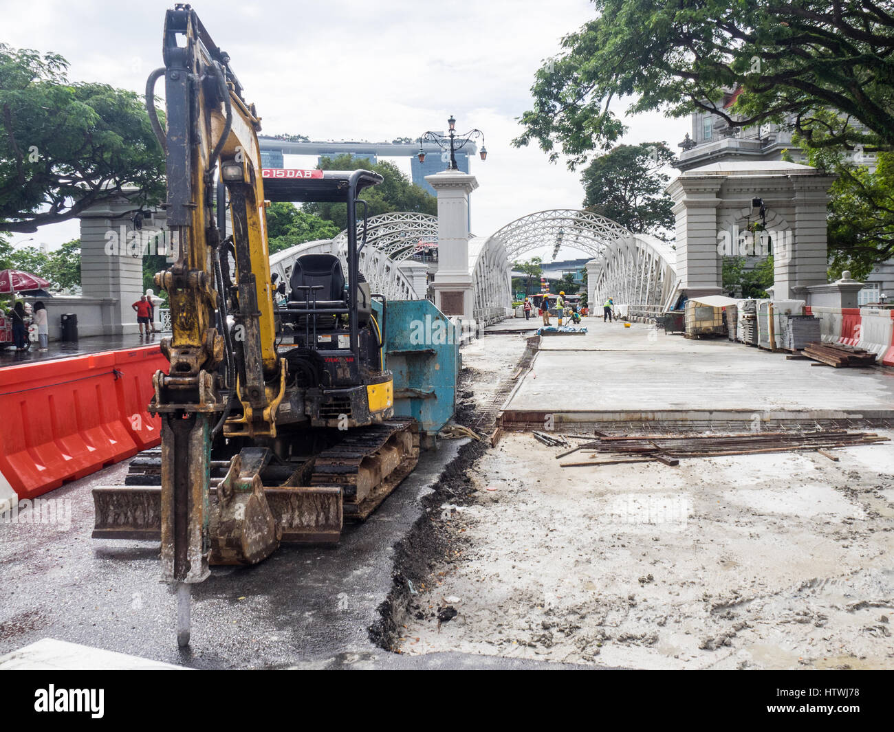Engineer work on bridge renovation hi-res stock photography and images ...