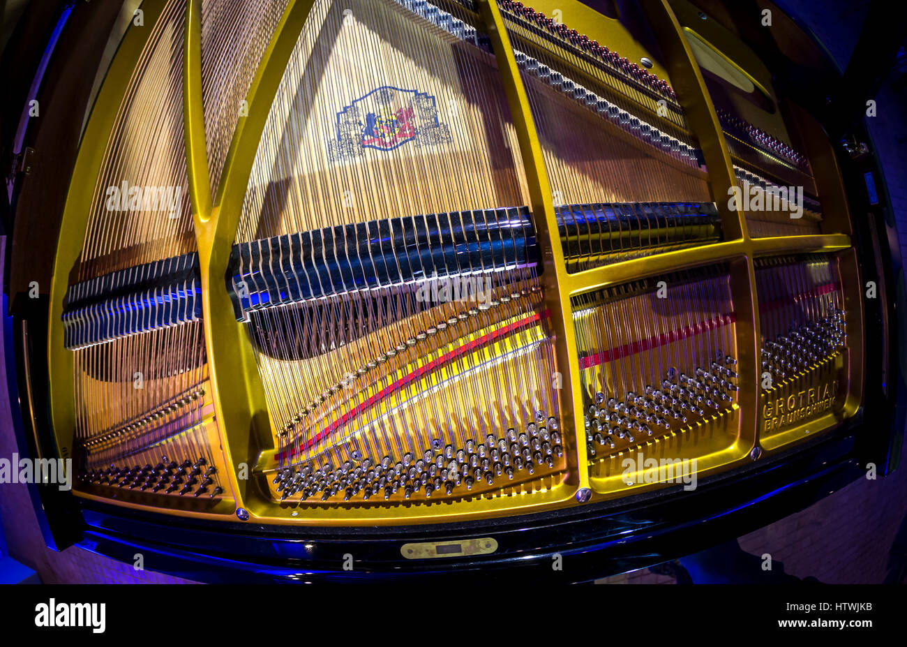 macro piano string inside the piano Stock Photo - Alamy