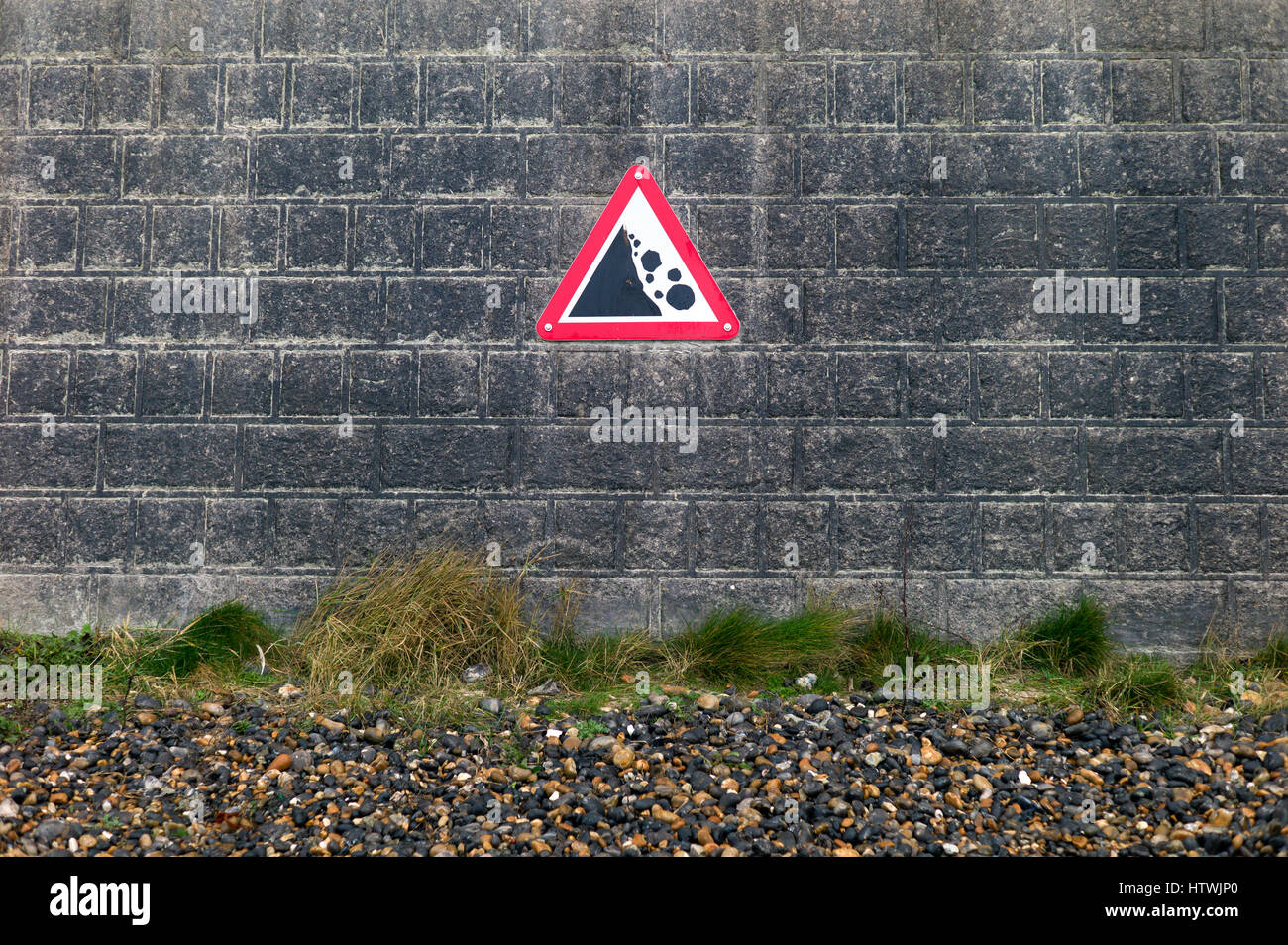 Landslide warning sign hi-res stock photography and images - Alamy