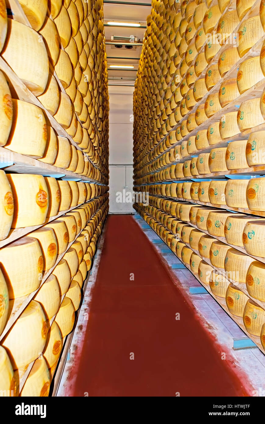 Parma cheese factory hi-res stock photography and images - Alamy