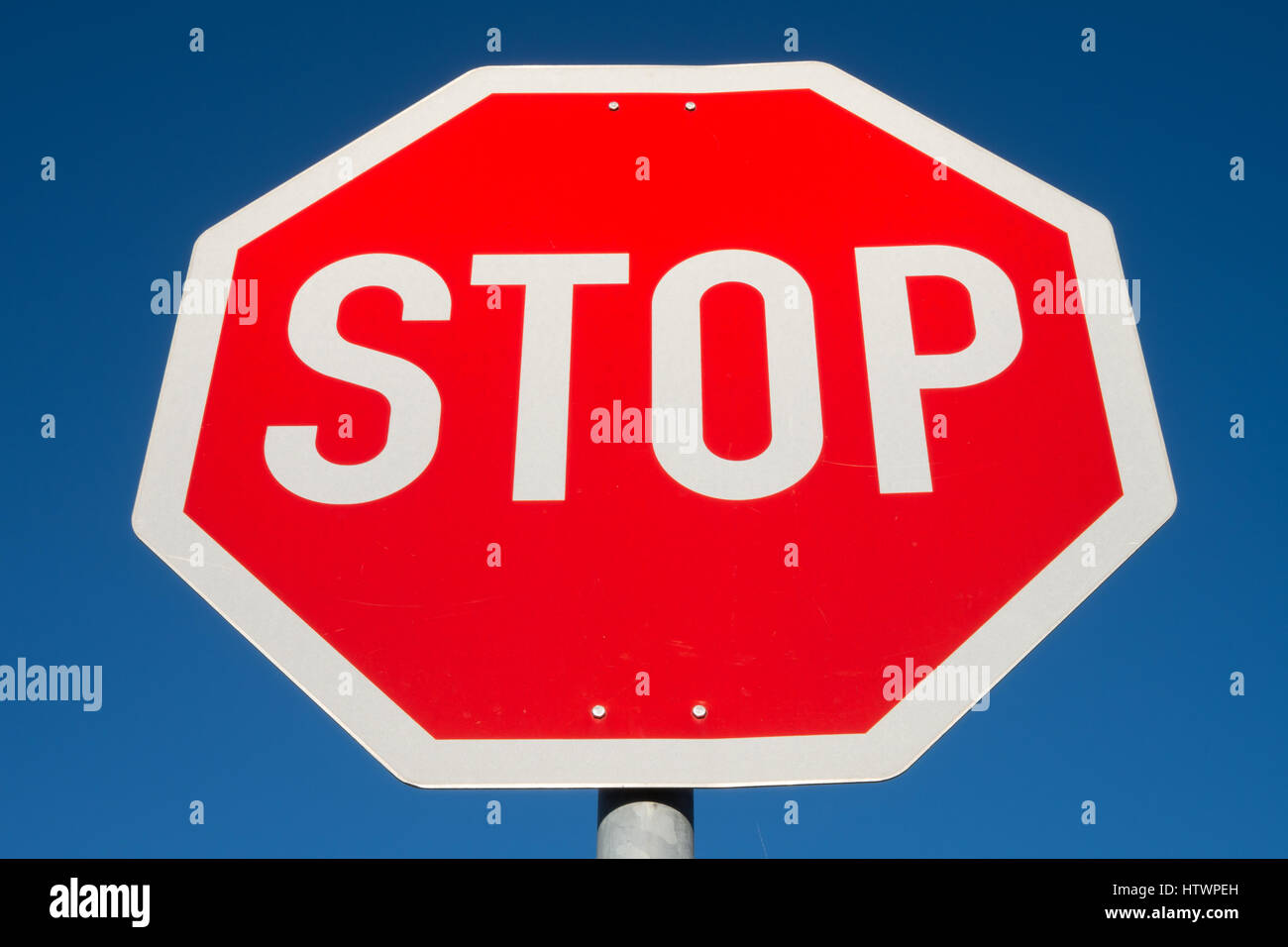 Octagon stop sign hi-res stock photography and images - Alamy