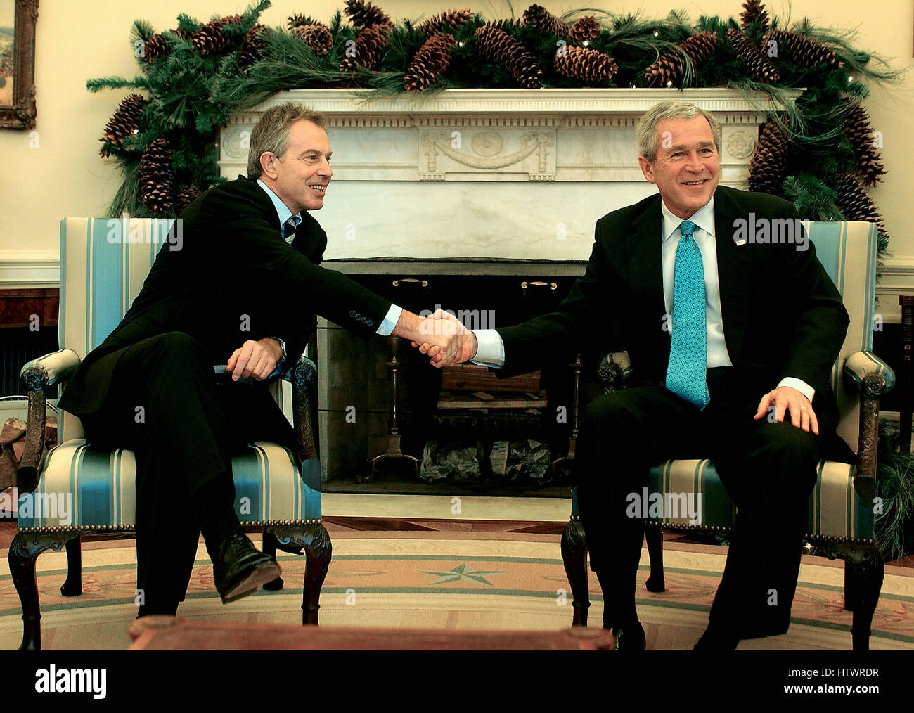 George w bush tony blair hi-res stock photography and images - Alamy