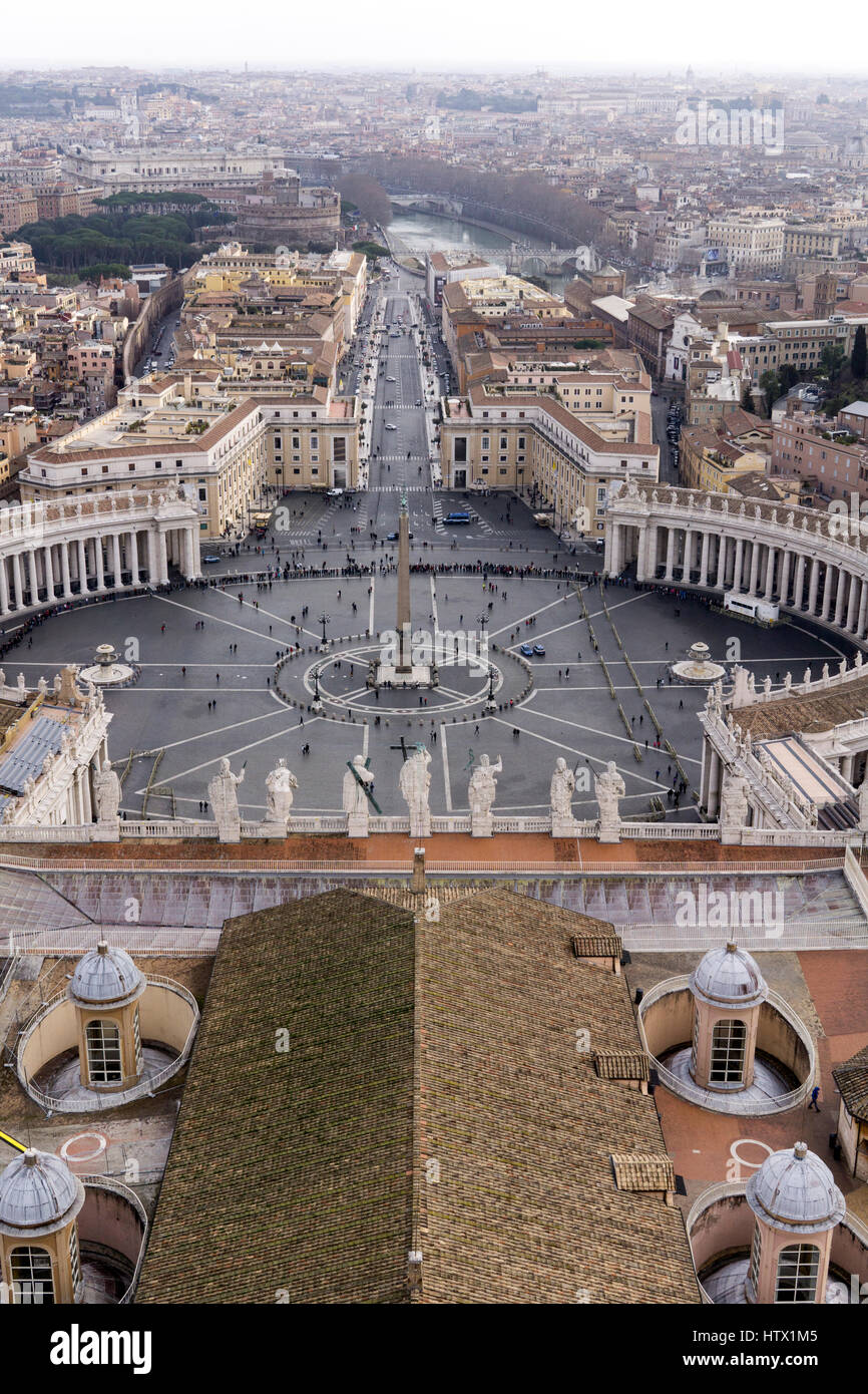 St. Peter's Square, Vatican City, Rome, Italy Stock Photo - Alamy