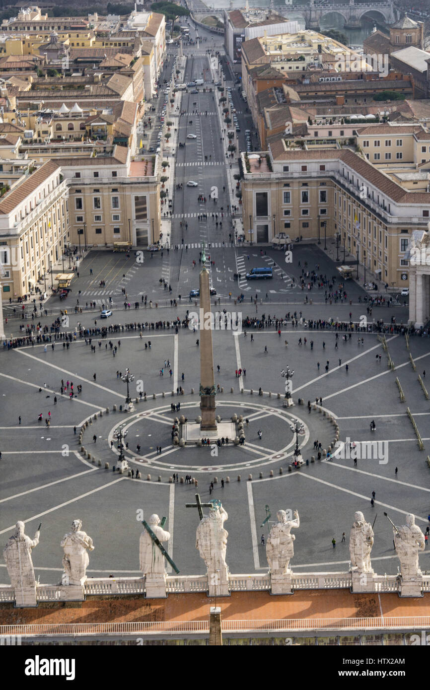 St. Peter's Square, Vatican City, Rome, Italy Stock Photo - Alamy