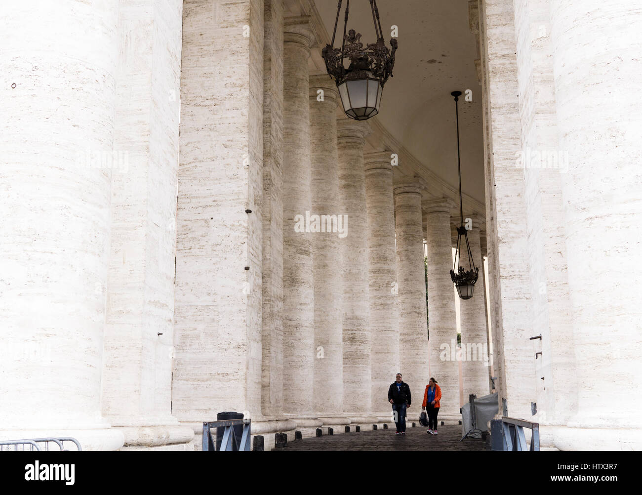 Gian lorenzo bernini colonnade hi-res stock photography and images - Alamy